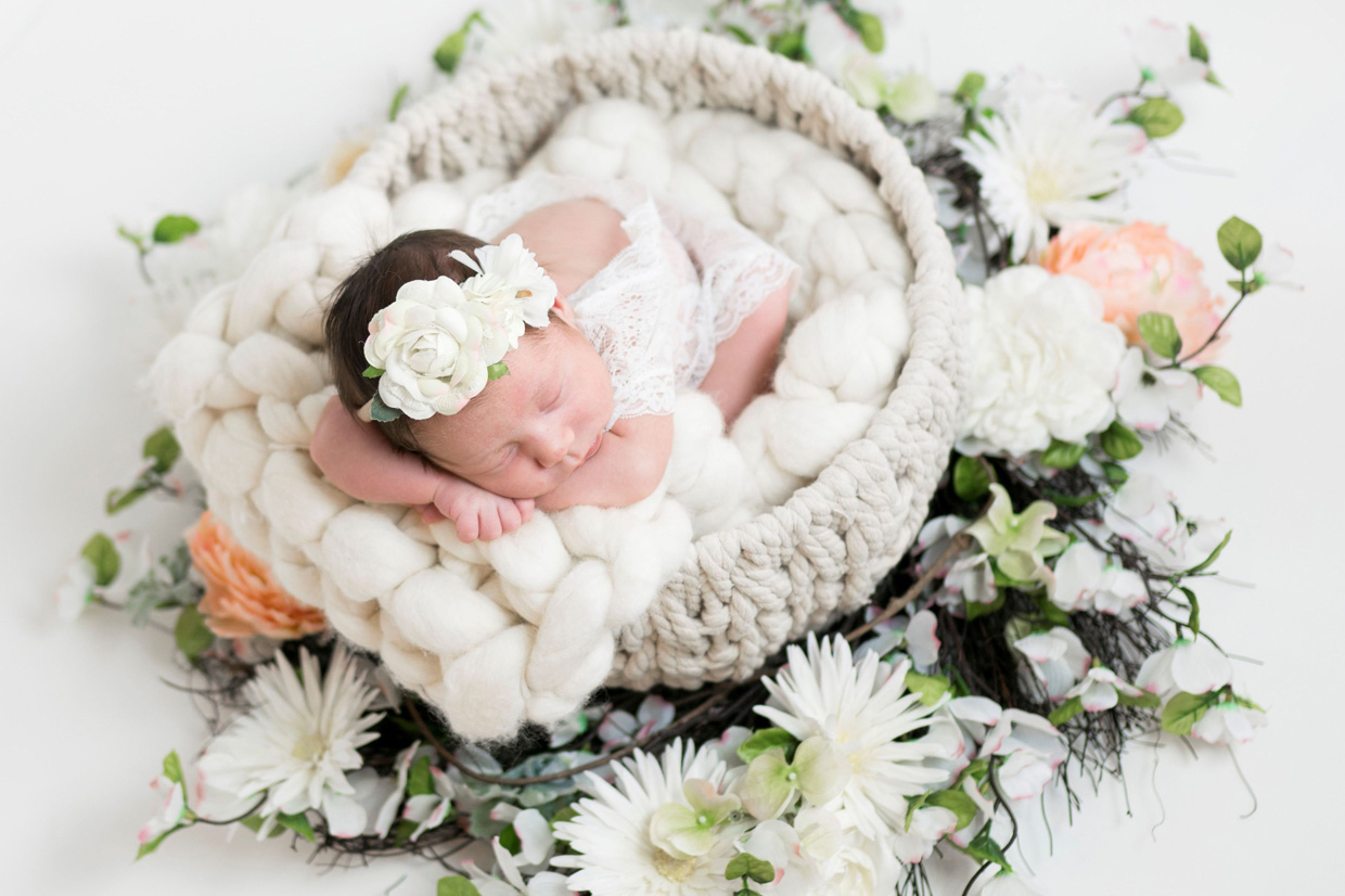 Newborn Photography Packages in DFW, Texas - MYMK Photography